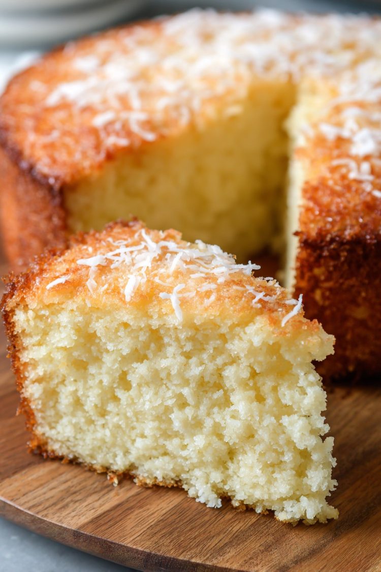 Coconut Milk Cake: Your New Tropical Obsession! - Gela Recipes
